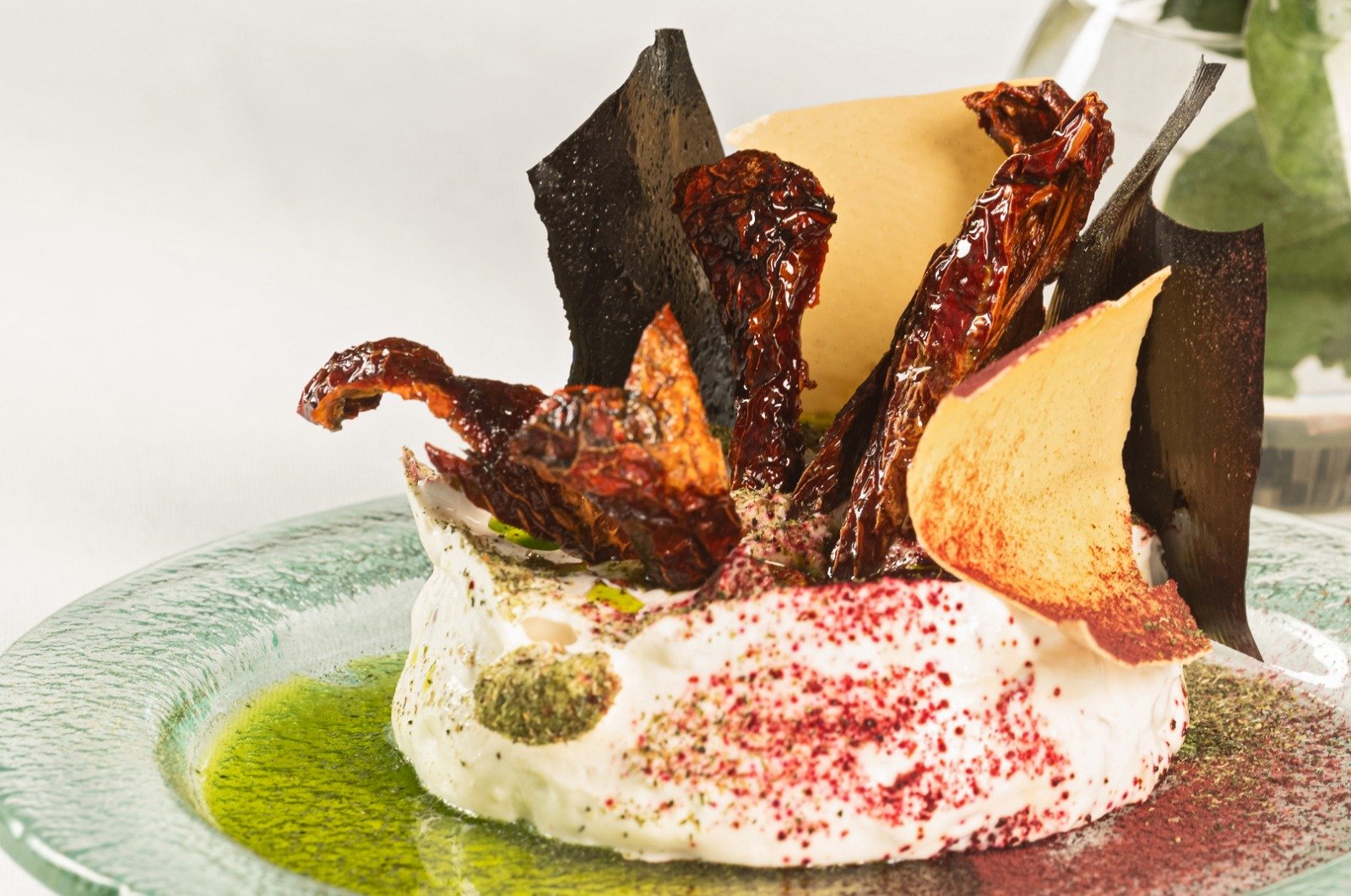 MANDARIN ORIENTAL, DOHA HOSTS EXECUTIVE SOUS CHEF EFE ANIL ÇETIN - LLQ ...